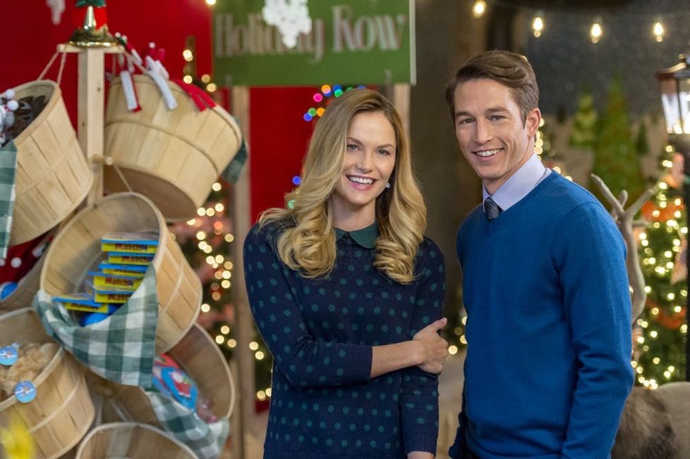 When to Watch Hallmark’s New 2017 Holiday Movies - Brit + Co