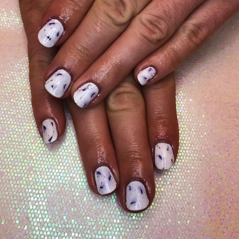 12 Marble Nail Designs Perfect for Fall - Brit + Co