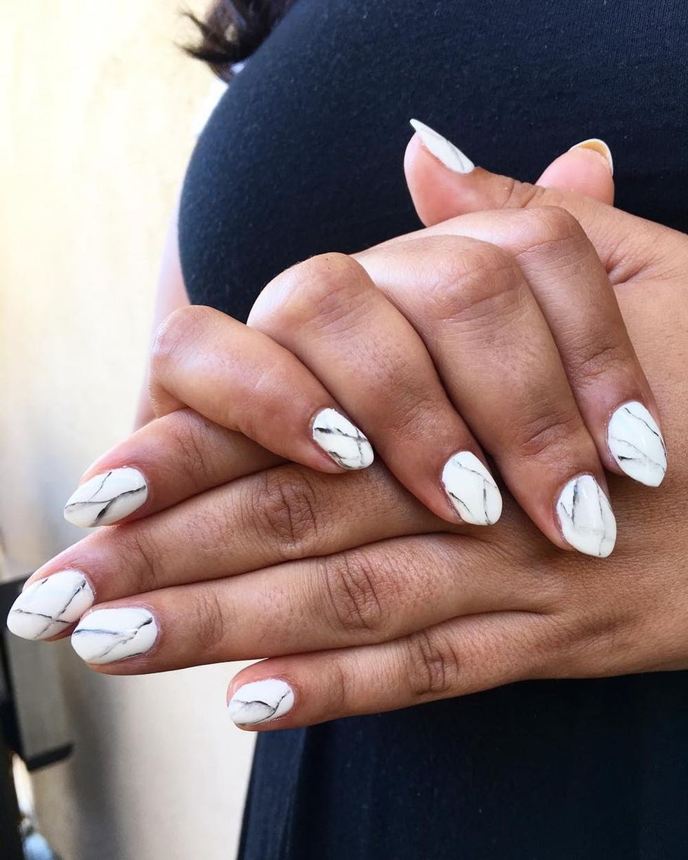 12 Marble Nail Designs Perfect for Fall - Brit + Co