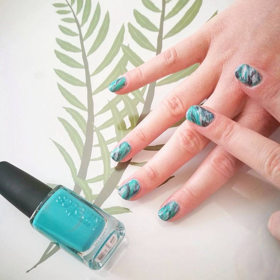 12 Marble Nail Designs Perfect for Fall - Brit + Co