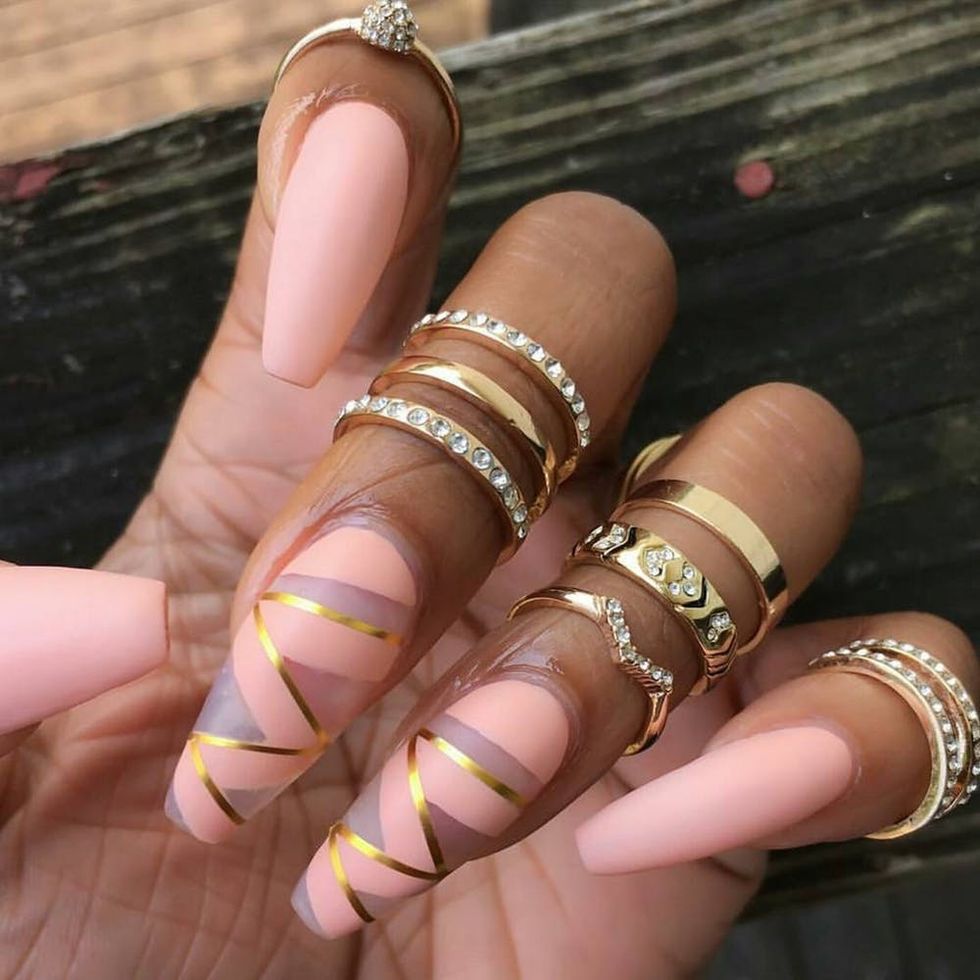 25 of the Best Chrome Nails on Instagram - Brit + Co