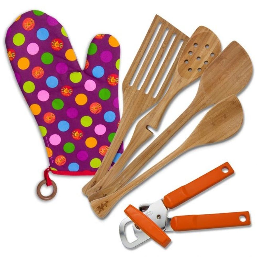 9 Must-Have Gifts for Lefties on Left Hander’s Day - Brit + Co