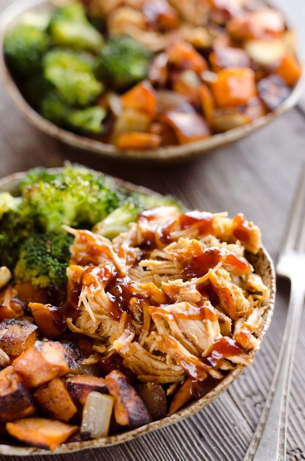 10 Bunless BBQ Bowl Recipes to Lighten Up Your Summer Meals - Brit + Co