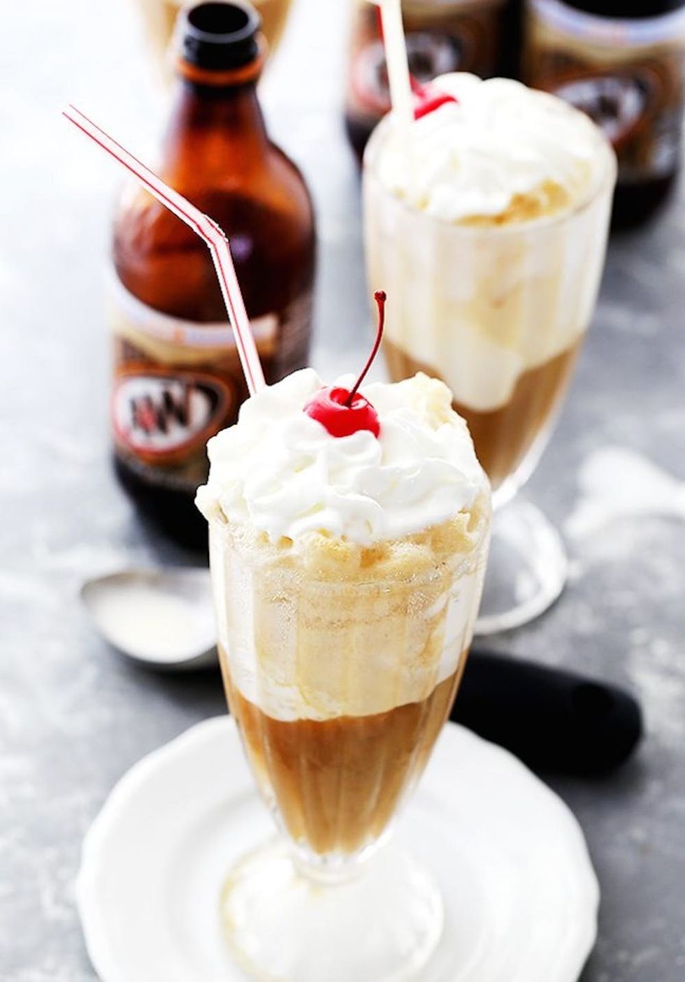 14 Ice Cream Float Recipes to Kick Off Summer - Brit + Co