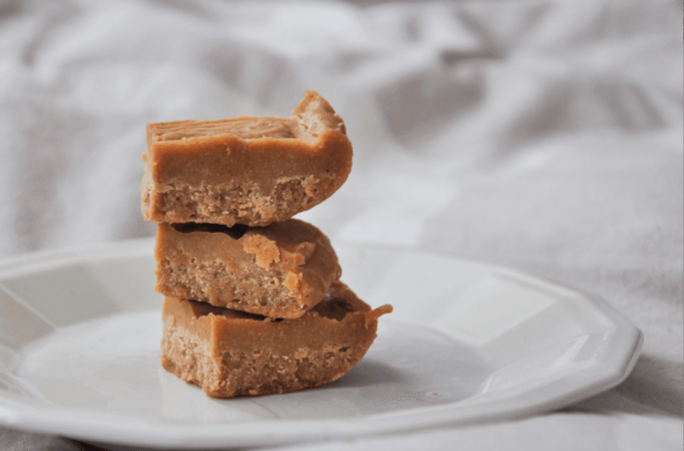 36 Super Easy Dessert Recipes Made With 5 Ingredients or Less - Brit + Co