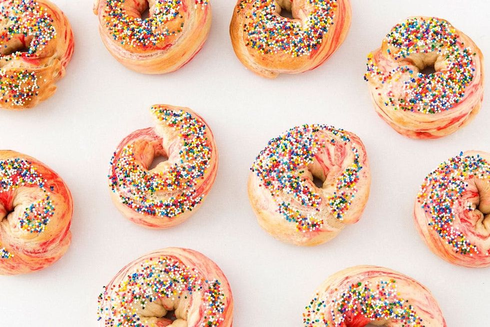 Watch Out Oreo Bagel! Circus Animal Cracker Bagel Is Here to Stay ...