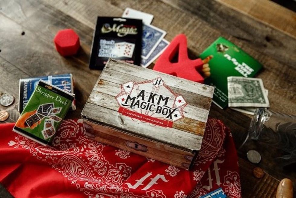 You’ll Never Believe These 7 Weird Subscription Boxes Actually Exist ...