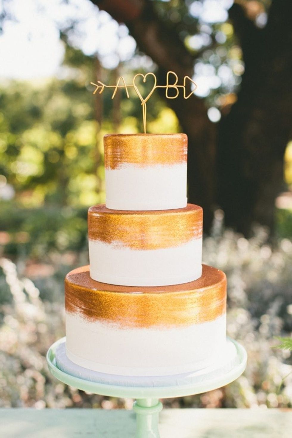 22 Modern Ways to Display Your Wedding Monogram - Brit + Co