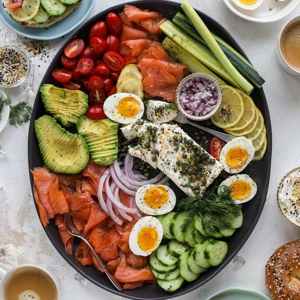 15 Beautiful Tablescape Ideas for Your Seder Dinner - Brit + Co