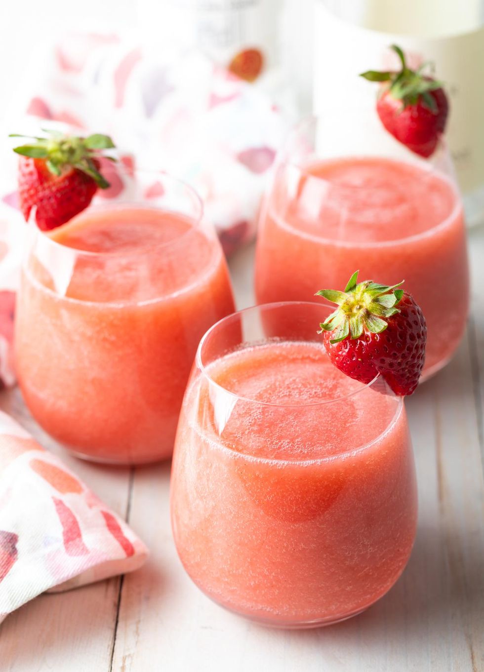 12 Insanely Refreshing Rosé Cocktail Recipes - Brit + Co