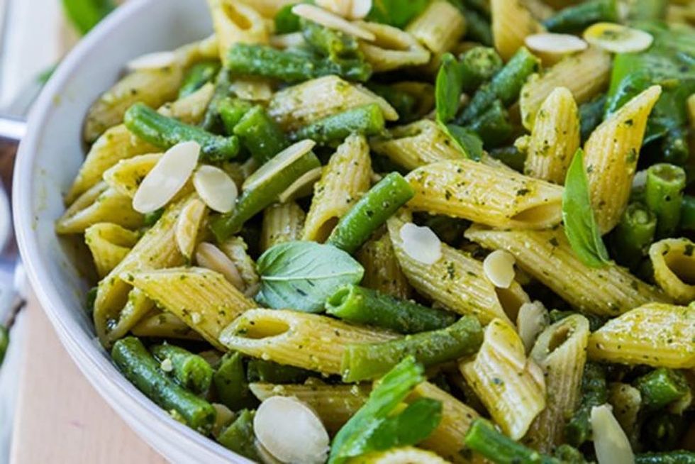 12 Must-Try Green Pasta Recipes for St. Patrick's! - Brit + Co