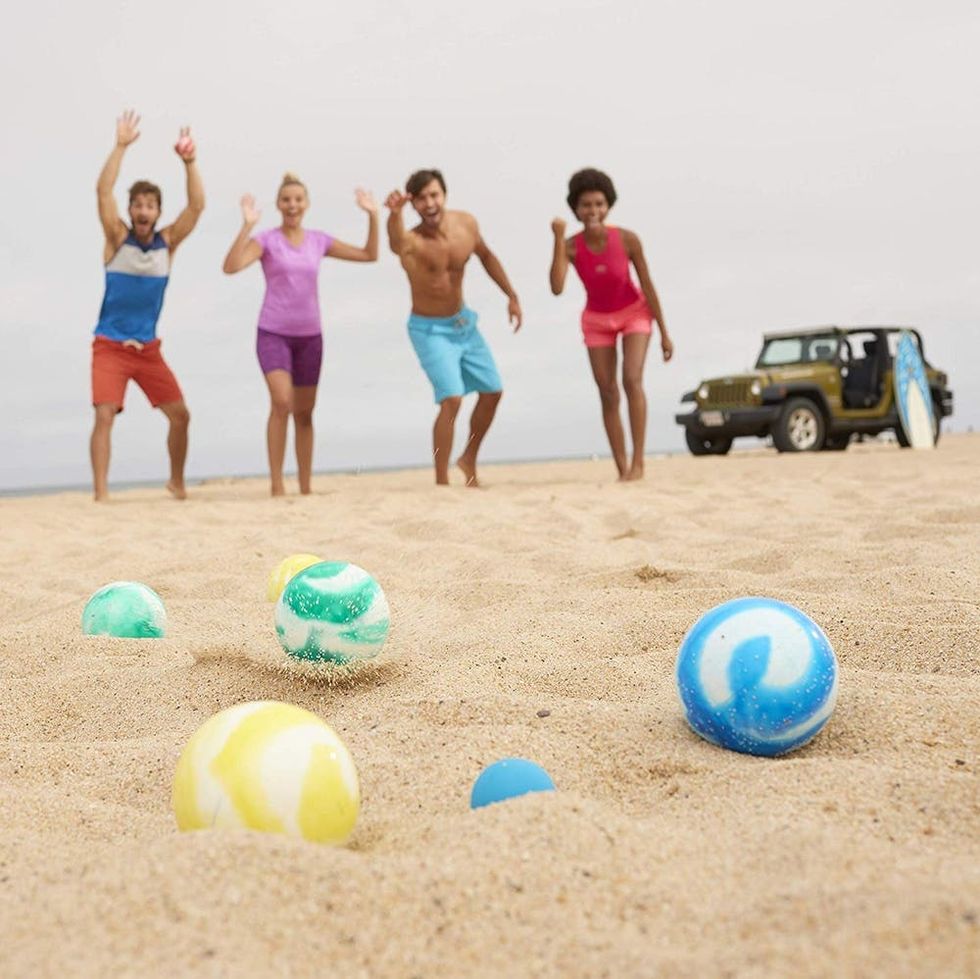The Best Outdoor Beach Games to Play At Summer Gatherings - Brit + Co