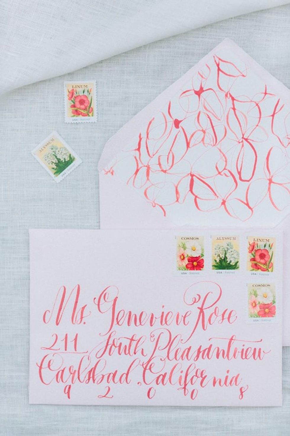 These Hand-Lettered Wedding Envelopes Will Give You Calligraphy Envy ...