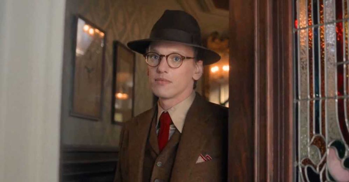 Who Is Mr. Whatsit In Stranger Things? - Brit + Co