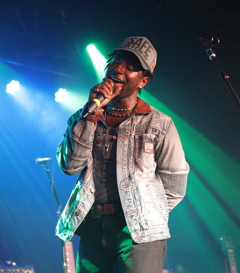 Black Country Singers Male List