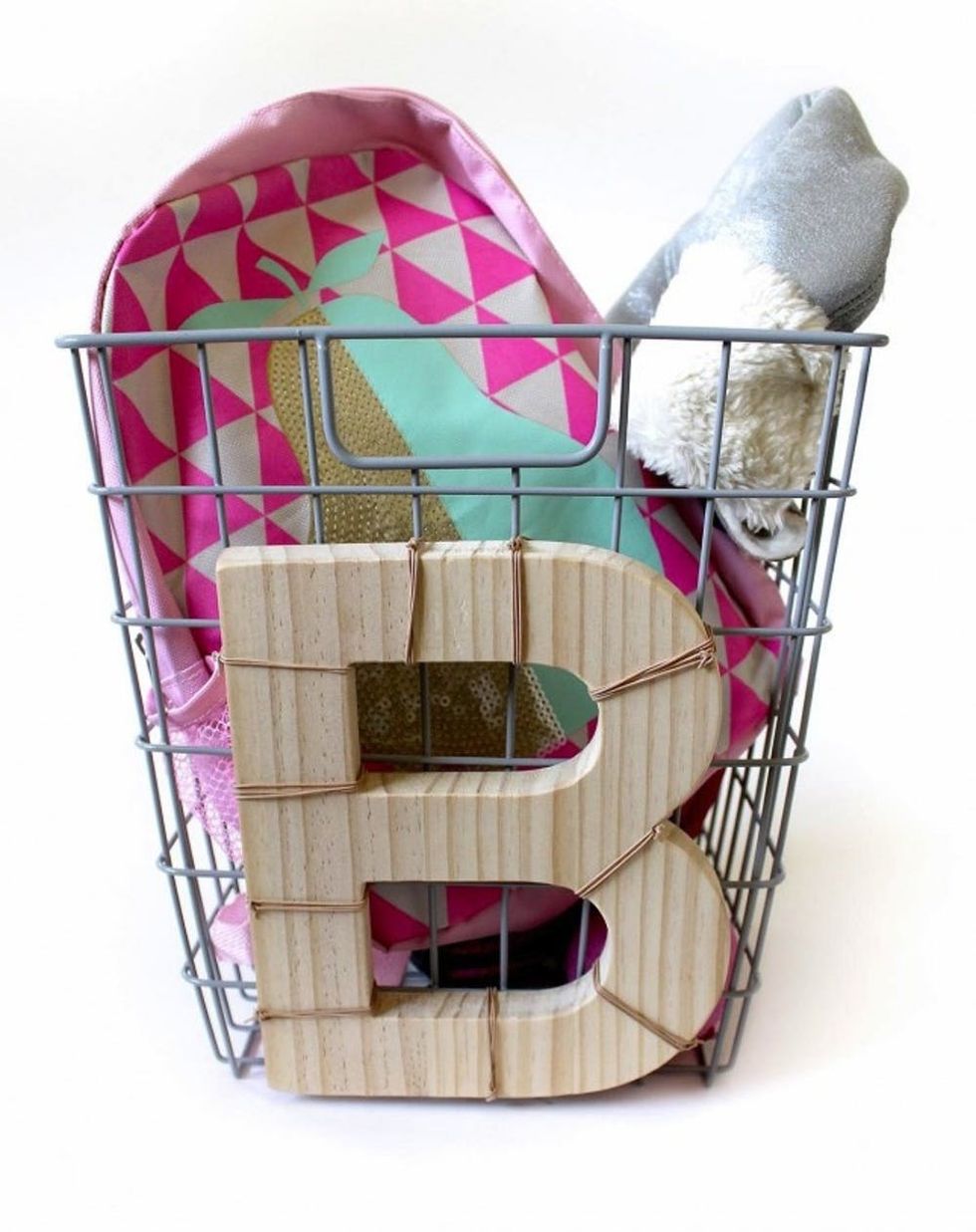 13 DIY Wire Storage Options That Actually Look Pretty - Brit + Co